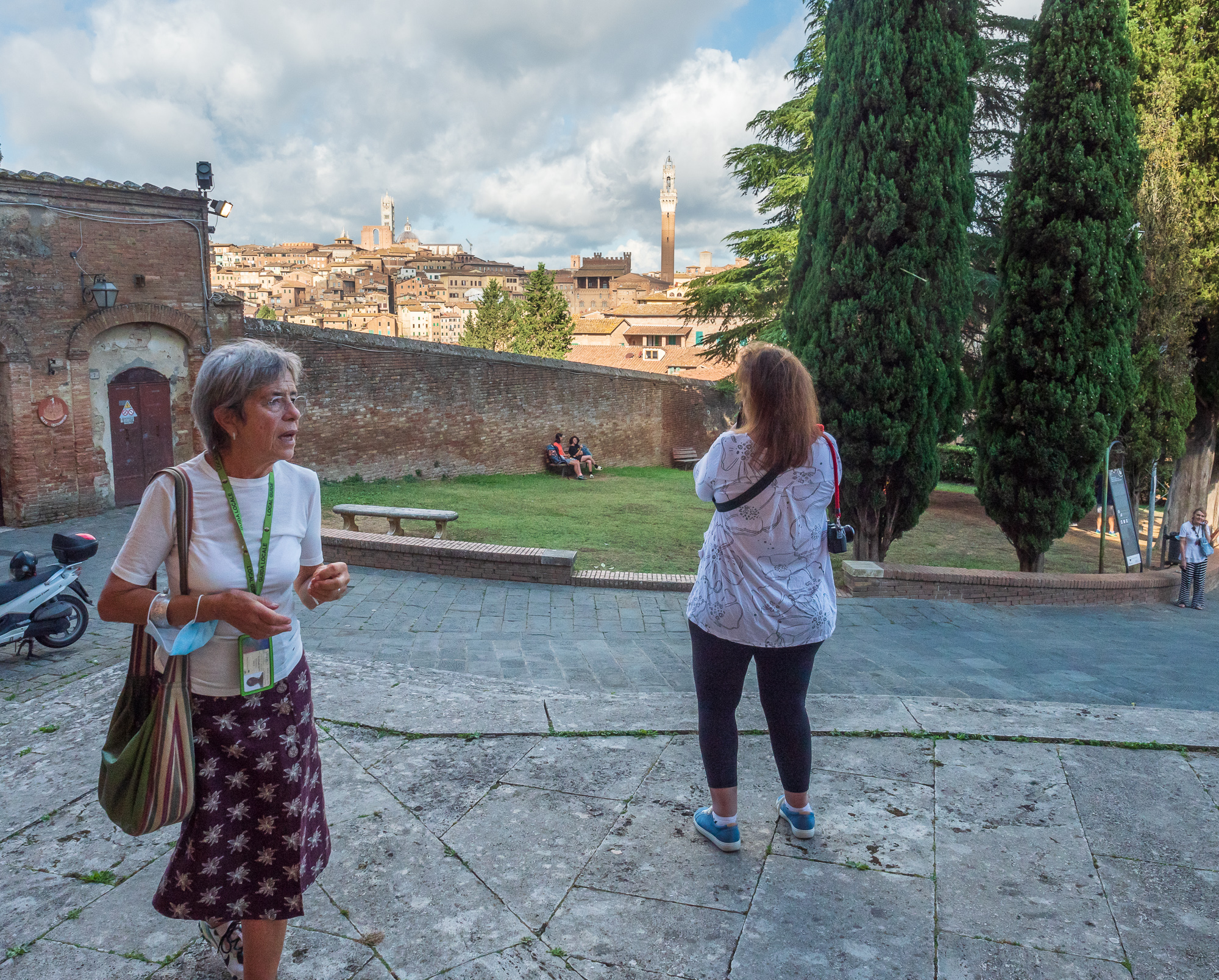 Maria Elena, expert guide to Siena, shows us one of the best vie ...